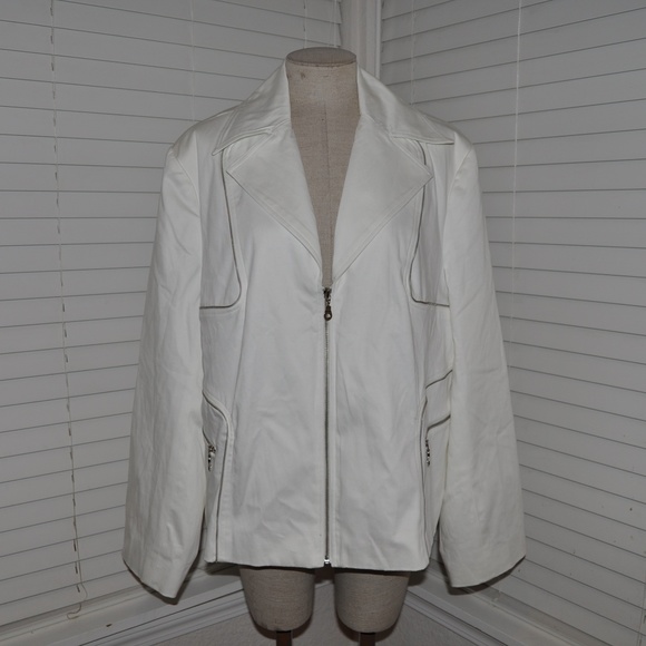Lane Bryant | Jackets & Coats | New Lane Bryant White Zipper Trim ...